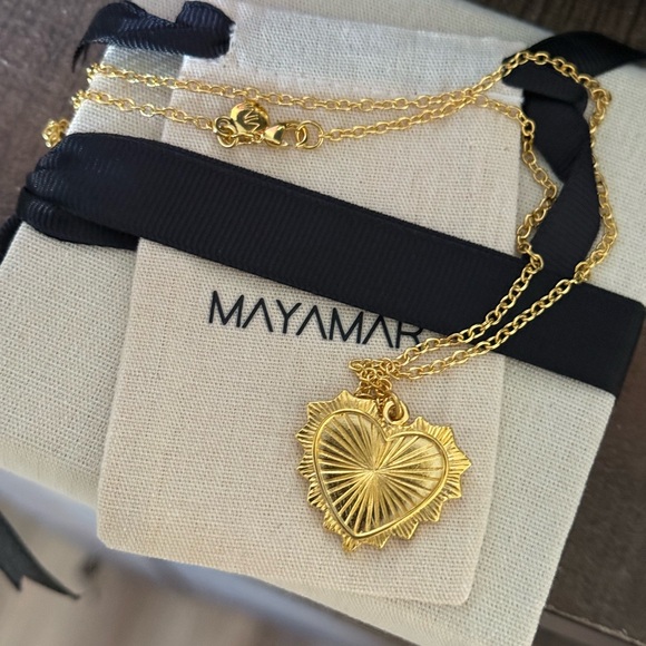 Mayamar | Jewelry | New Mayamar Gold Heart Pendant Necklace | Poshmark